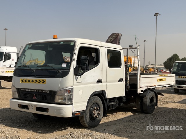 Fassi F50 Knuckle Boom on 2013 Mitsubishi Canter 4x2 Crew Cab Flatbed ...