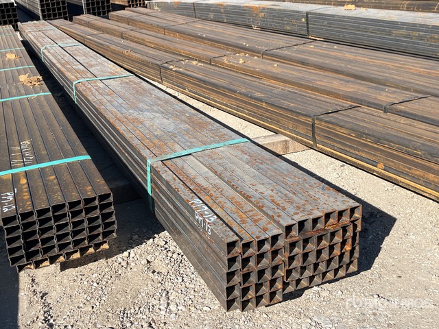Quantity of (1) Bundle of 1.25 in x 1.25 in x 22 ft x16 Ga Steel Tubing ...