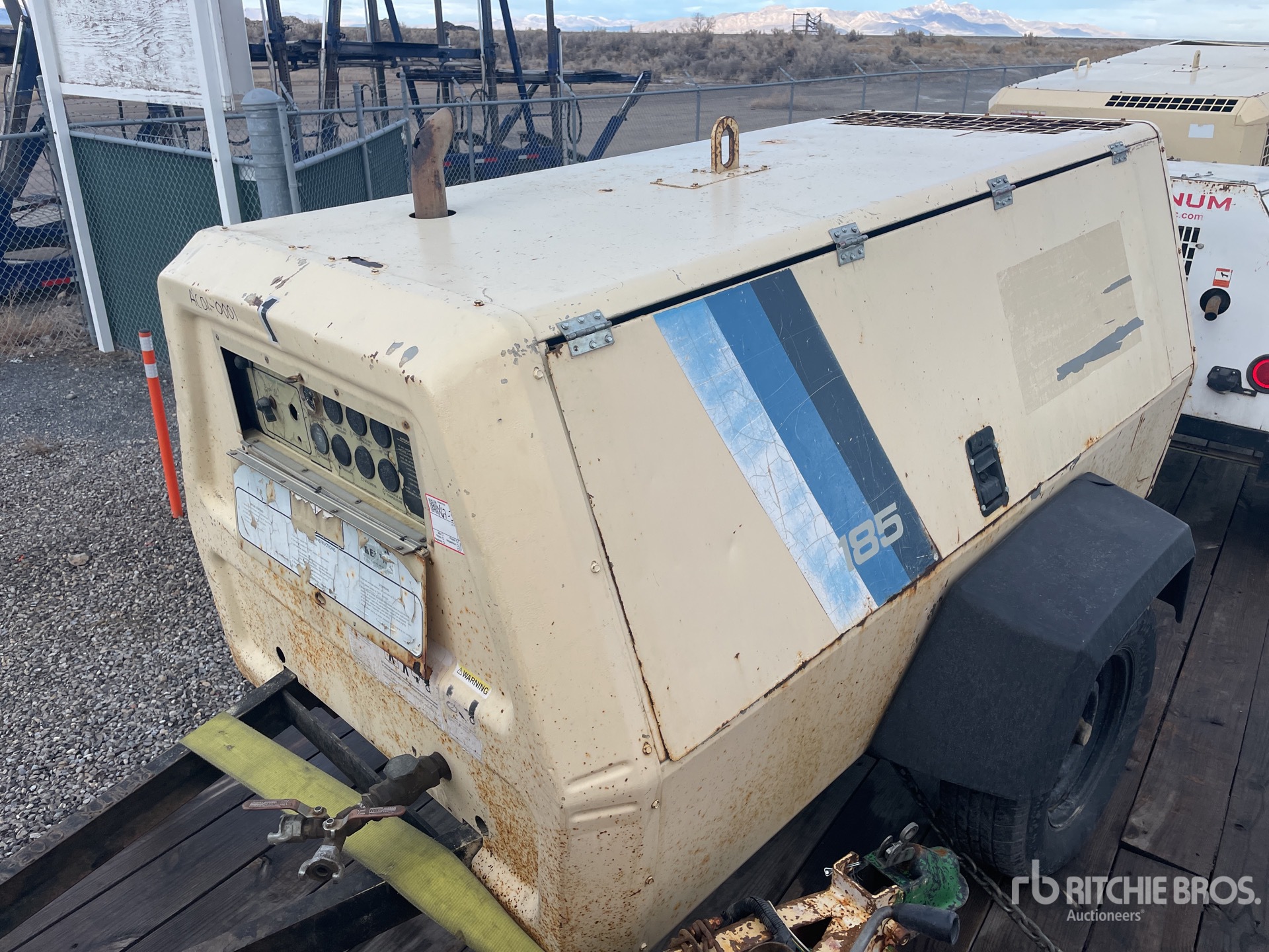 1995 Ingersoll Rand P185JD Mobile Compresor de aire | Ritchie Bros ...