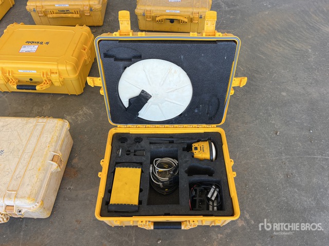 Trimble Grade Control Kit Grade Control System | Ritchie Bros. Auctioneers
