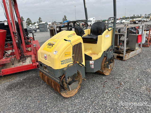 2017 Wacker Neuson RD12A Double Drum Roller (Inoperable) | Ritchie Bros ...