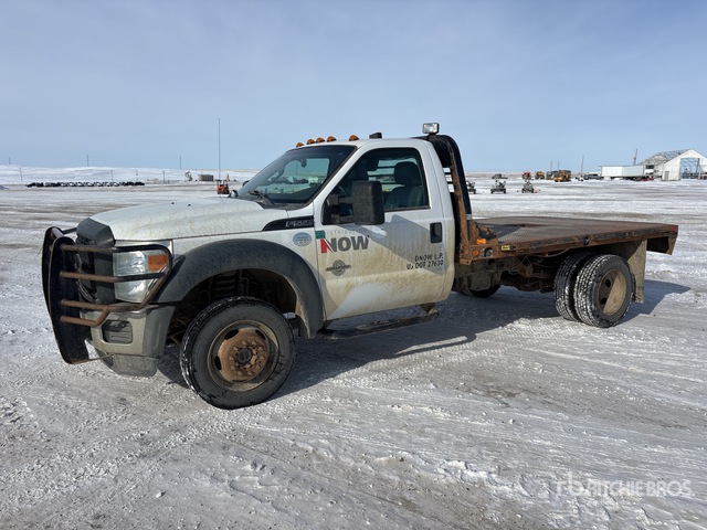 2015 Ford F-550 XL 4x4 Flatbed Truck | Ritchie Bros. Auctioneers