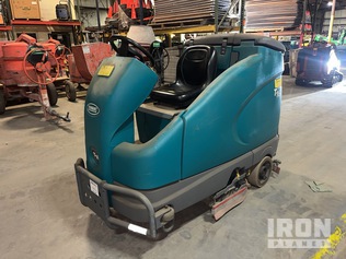 2017 Tennant T16 Ride-On Floor Scrubber in Carmel, Indiana, United ...
