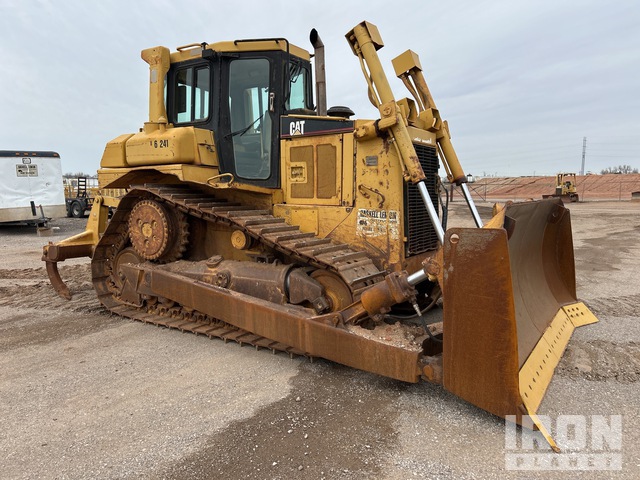 1997 Cat D6R Crawler Dozer in Oklahoma City, Oklahoma, United States ...