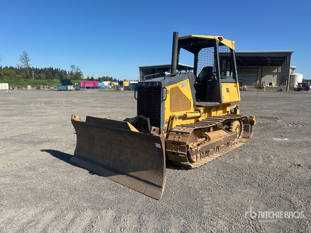 2006 John Deere 650J Crawler Dozer | Ritchie Bros. Auctioneers
