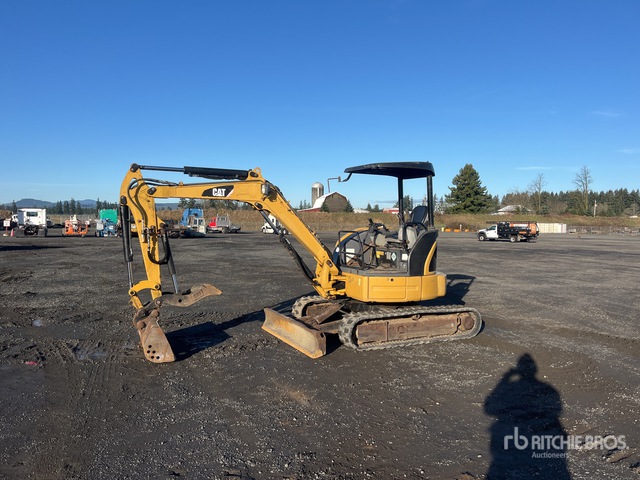 2007 Cat 303.5C CR Mini Excavator | Ritchie Bros. Auctioneers
