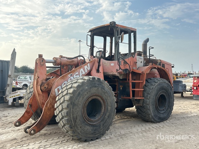 2013 Doosan DL300 Wheel Loader (Inoperable) | Ritchie Bros. Auctioneers