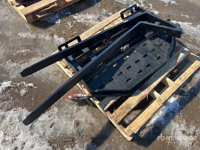 2025 Future FT-SF60 60 in Hydraulic Skid Steer Forks (Unused) | Ritchie ...