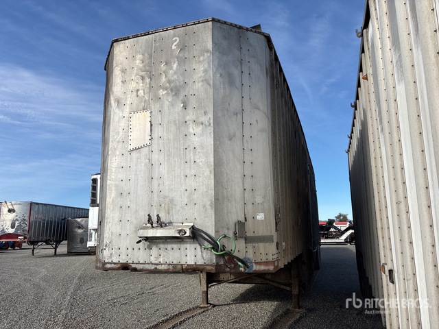 1983 Columbia 45 ft x 96 in T/A Open-Top Chip Trailer | Ritchie Bros ...