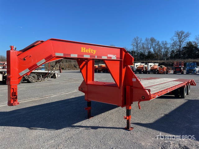 2024 Hefty 30 ft T/A Gooseneck Equipment Trailer | Ritchie Bros ...