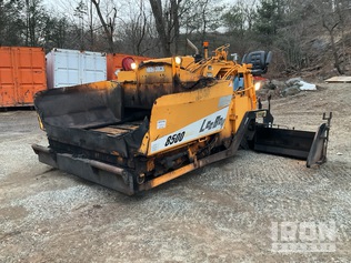 2005 LeeBoy 8500 Track Asphalt Paver in Oakland, New Jersey, United ...