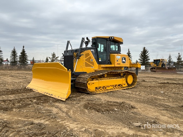 2021 John Deere 850L LGP Crawler Dozer | Ritchie Bros. Auctioneers