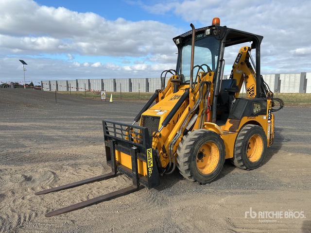 2008 JCB 1CX Skid Steer Backhoe Loader | Ritchie Bros. Auctioneers
