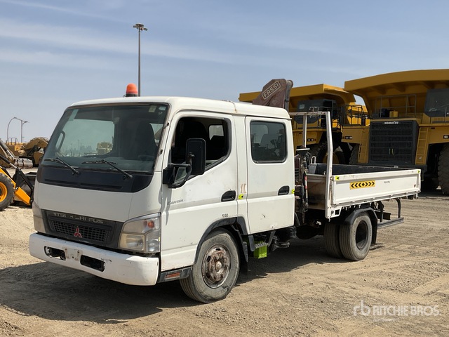 Fassi F50 Knuckle Boom on 2013 Mitsubishi Canter 4x2 Crew Cab Flatbed ...