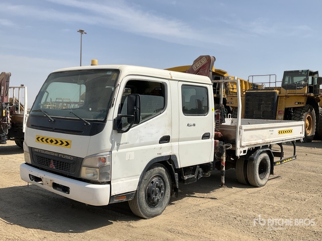Fassi F50 Knuckle Boom on 2013 Mitsubishi Canter 4x2 Crew Cab Flatbed ...