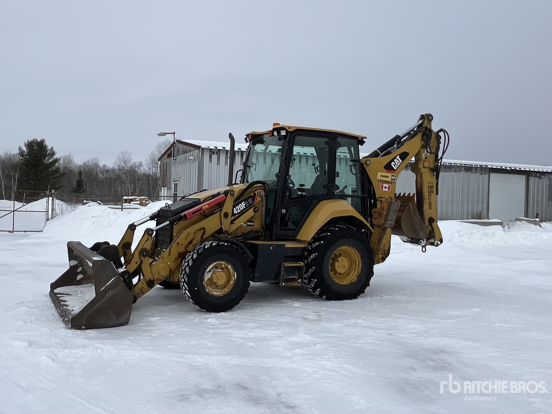 2017 Cat 420F2 IT Backhoe Loader | Ritchie Bros. Auctioneers