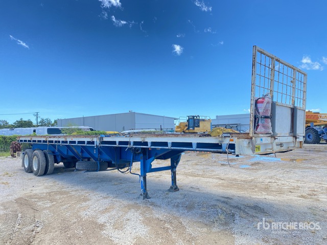 1981 Custom Bogie/A 12 m - 18 m Extendable Remolque caja abierta ...