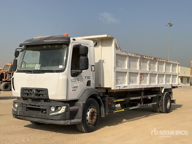 2016 Renault D18 4x2 S/A Dump Truck | Ritchie Bros. Auctioneers