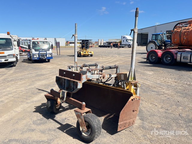 Fontana 2000 mm Laser Skid Steer Box Blade | Ritchie Bros. Auctioneers