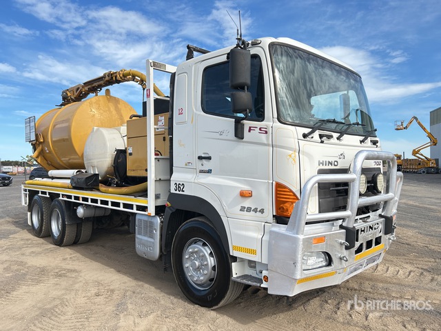 2011 Hino 700 2844 FS 6x4 w/ Vermeer VSK2000HD Vacuum Excavator Truck ...