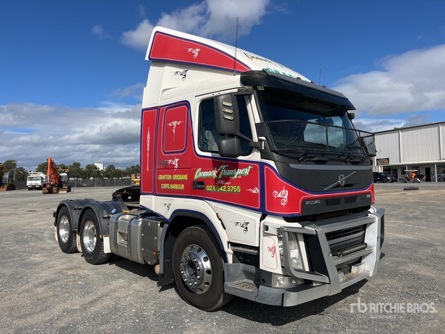 2015 Volvo FM13 6x4 T/A Sleeper Truck Tractor | Ritchie Bros. Auctioneers