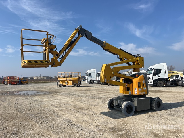 2008 Haulotte HA12IP Electric Articulating Boom Lift | Ritchie Bros. Auctioneers