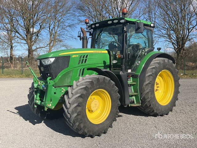 2014 John Deere 6140R 4WD Tractor | Ritchie Bros. Auctioneers