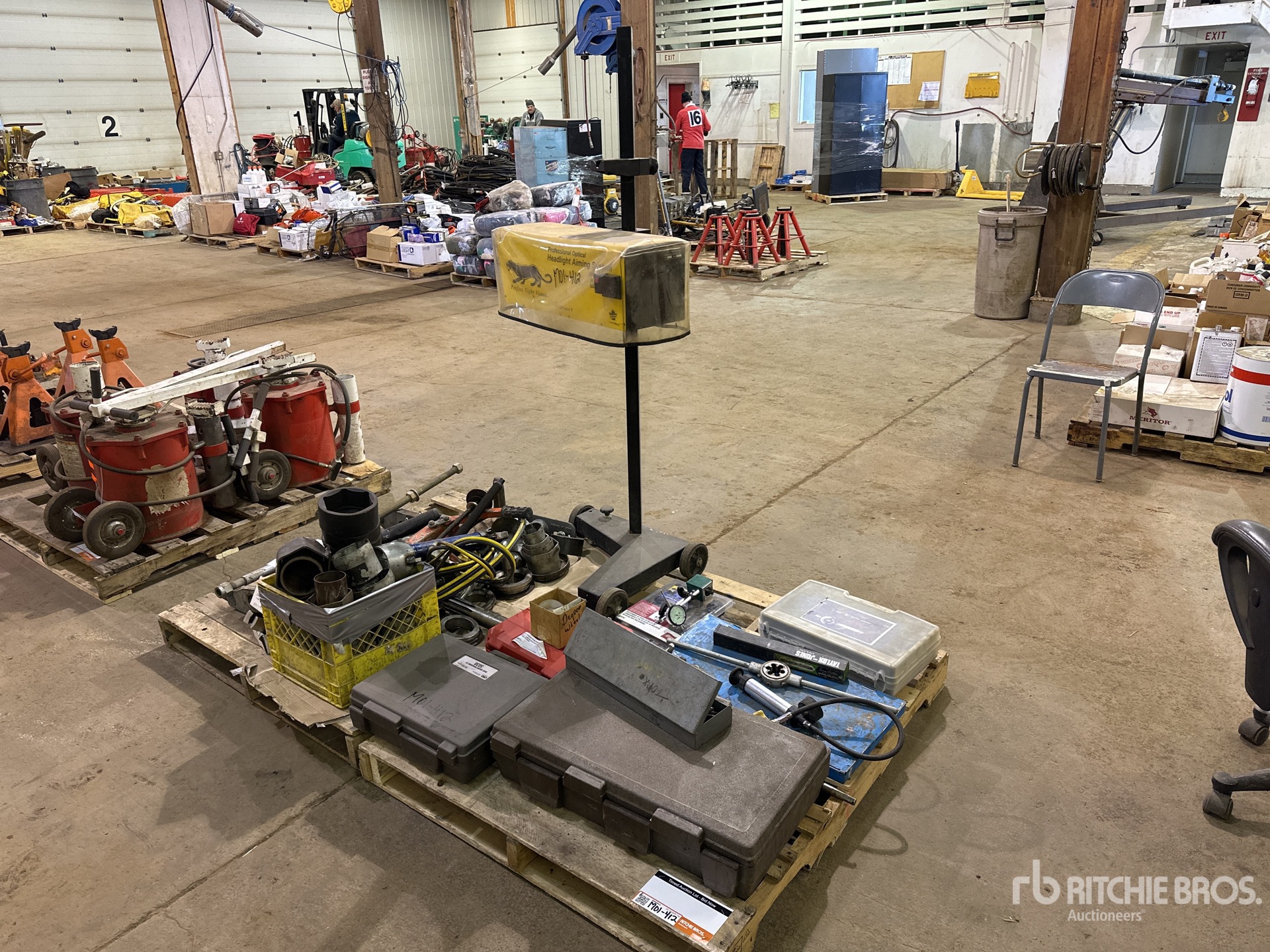 Canbuilt Headlight Aiming System Utensili | Ritchie Bros. Auctioneers