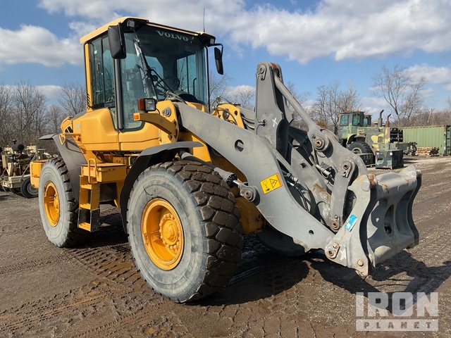 2011 Volvo L90F Wheel Loader in South Vienna, Ohio, United States ...