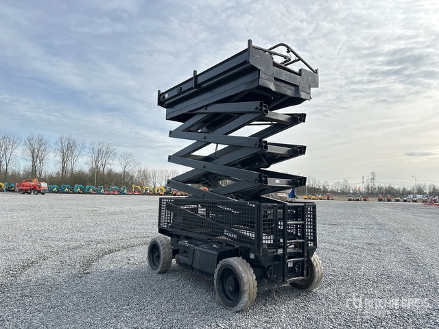 2010 JLG M4069 Electric Scissor Lift | Ritchie Bros. Auctioneers