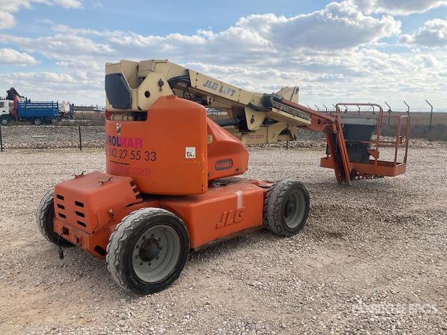 2003 JLG M450AJ 2WD Hybrid Articulating Boom Lift | Ritchie Bros ...