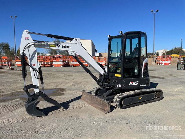 2023 Bobcat E35 Mini Excavadora | Ritchie Bros. Auctioneers
