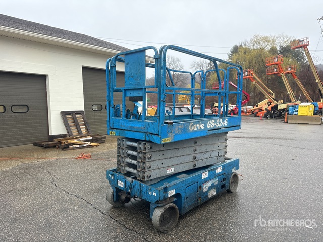2016 Genie GS-3246 Electric Scissor Lift | Ritchie Bros. Auctioneers
