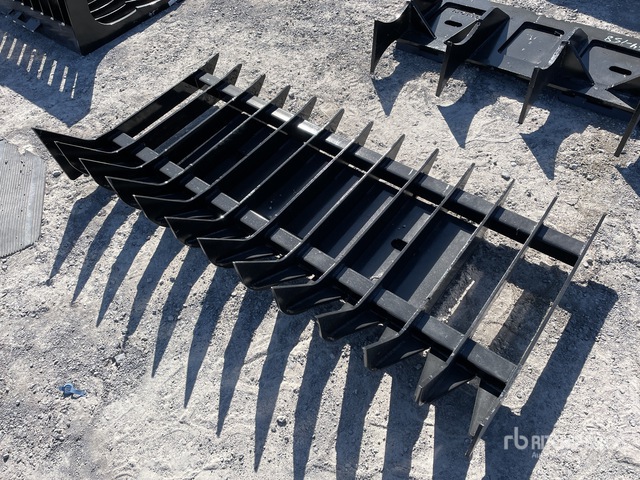 2025 Kit Containers QT-RR-70 70 in Skid Steer Root Rake | Ritchie Bros ...