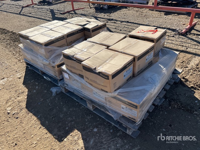 Quantity of (29) Metalux High Bay Work Lights | Ritchie Bros. Auctioneers