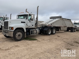 2019 Mack PI64T 6x4 T/A Day Cab Truck Tractor in Hondo, Texas, United ...