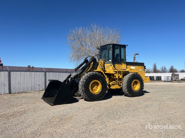 1994 Cat IT28F Wheel Loader | Ritchie Bros. Auctioneers