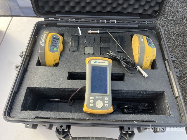 Topcon Hiper II GPS Rover Kit and FC-500 Data Collector | Ritchie Bros ...