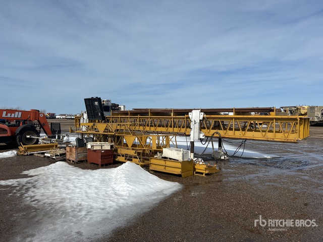 2001 Gomaco C450 Bridge Deck Finisher | Ritchie Bros. Auctioneers