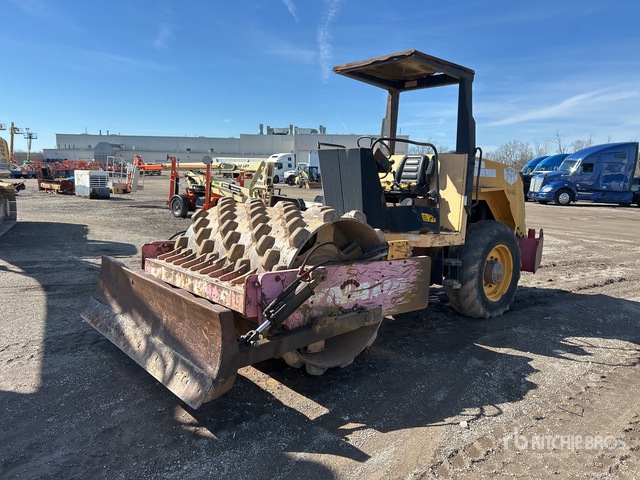 1979 Dynapac CA151 Padfoot Drum Compactor (Inoperable) | Ritchie Bros ...