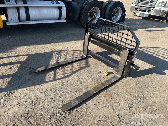 JBX 4000 48 in Skid Steer Forks (Unused) | Ritchie Bros. Auctioneers