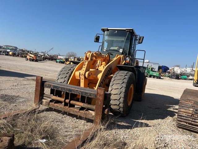 Hyundai HL760-9A Wheel Loader (Inoperable) | Ritchie Bros. Auctioneers