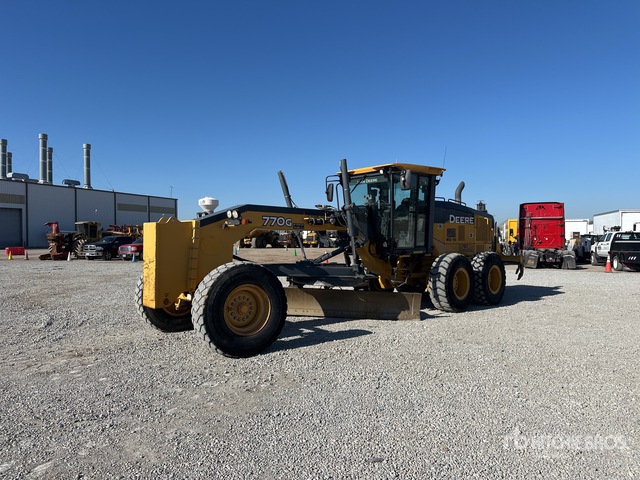 2016 John Deere 770G Motor Grader | Ritchie Bros. Auctioneers