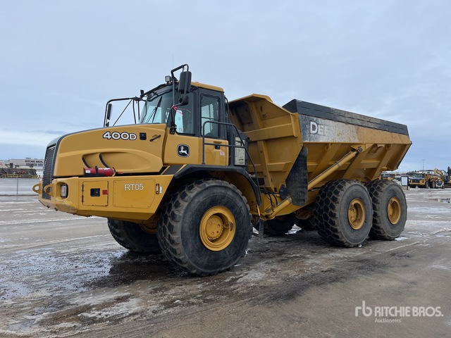 2009 John Deere 400D Articulated Dump Truck | Ritchie Bros. Auctioneers