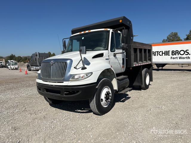 International 4400 Trucks - Dump transport quote to Moran, TX ...