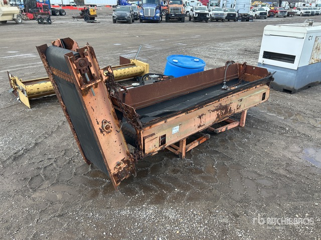 Spreader Box | Ritchie Bros. Auctioneers