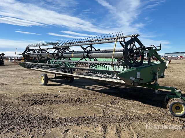 2016 John Deere 530D 30 ft Draper Combine Header | Ritchie Bros ...