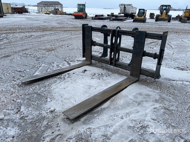 Craig 84 in Q/C Wheel Loader Forks - Fits Hitachi ZW180 | Ritchie Bros ...