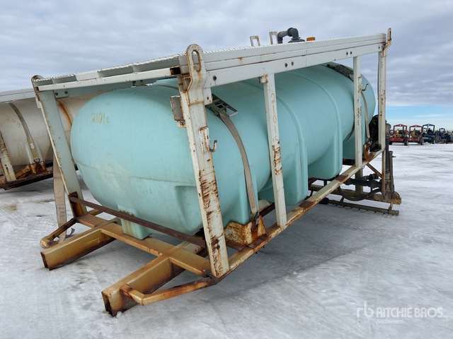 2008 2000 L Slide In Water Tank with Spray Bar | Ritchie Bros. Auctioneers