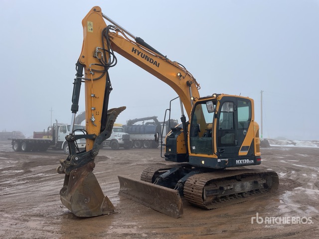 2019 Hyundai HX130LCR Tracked Excavator | Ritchie Bros. Auctioneers